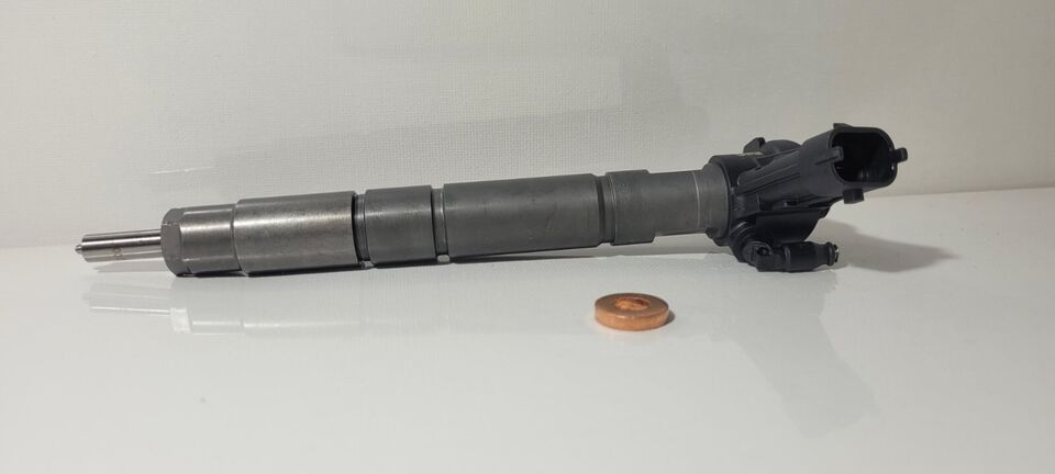 BOSCH DIESEL COMMON RAIL PIEZO INJECTOR 0 445 115 007